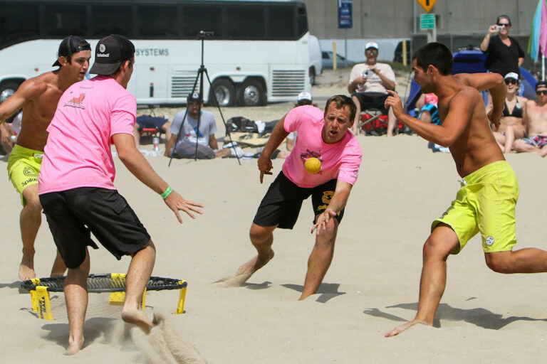 Spikeball National Champions Take Root in Long Beach, Hope to Grow ...