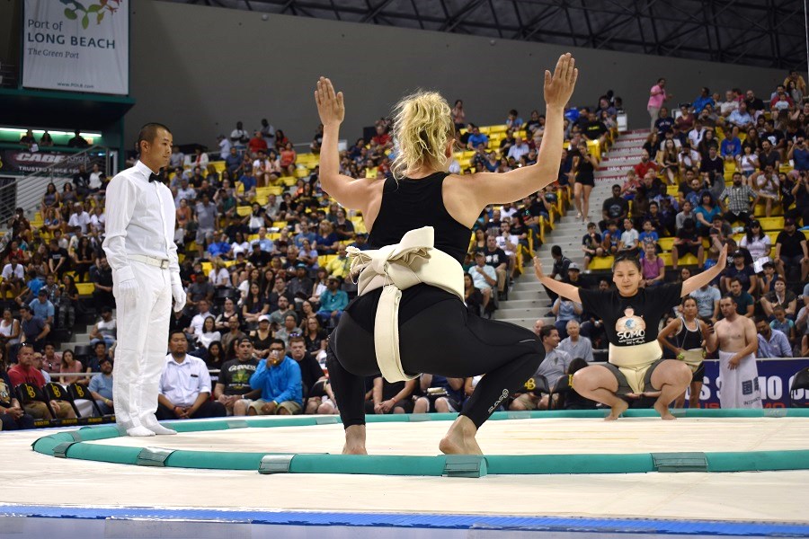 IN PICTURES: US Sumo Open Brings World-Class Sumo Wrestlers to Long ...