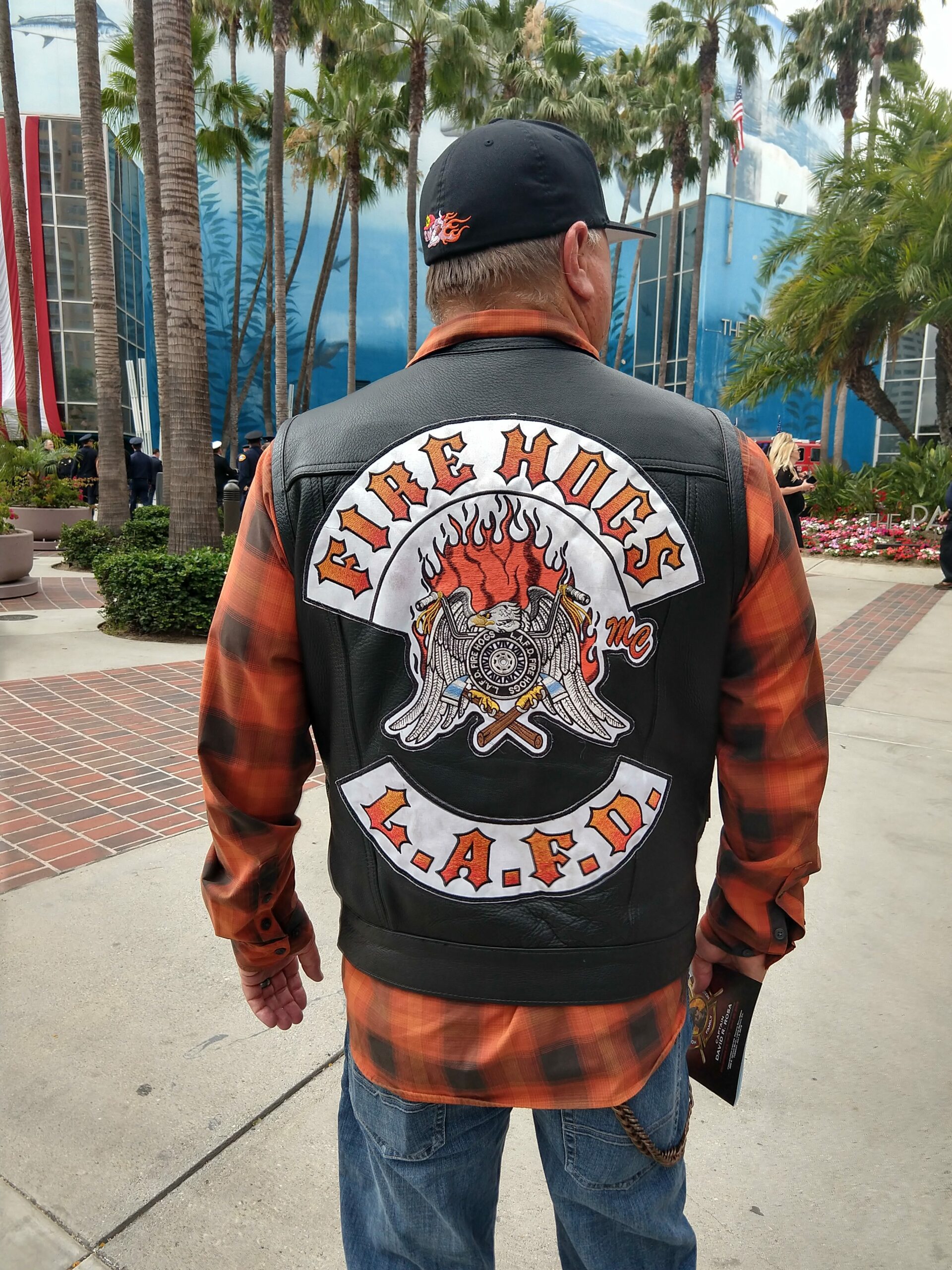 Fireman motorcycle club pays tribute to Capt. David Rosa • Long Beach ...