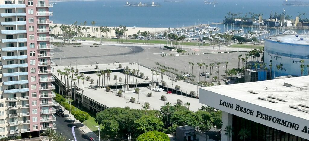 Mayor unveils plans to build on city's largest undeveloped parcel ...