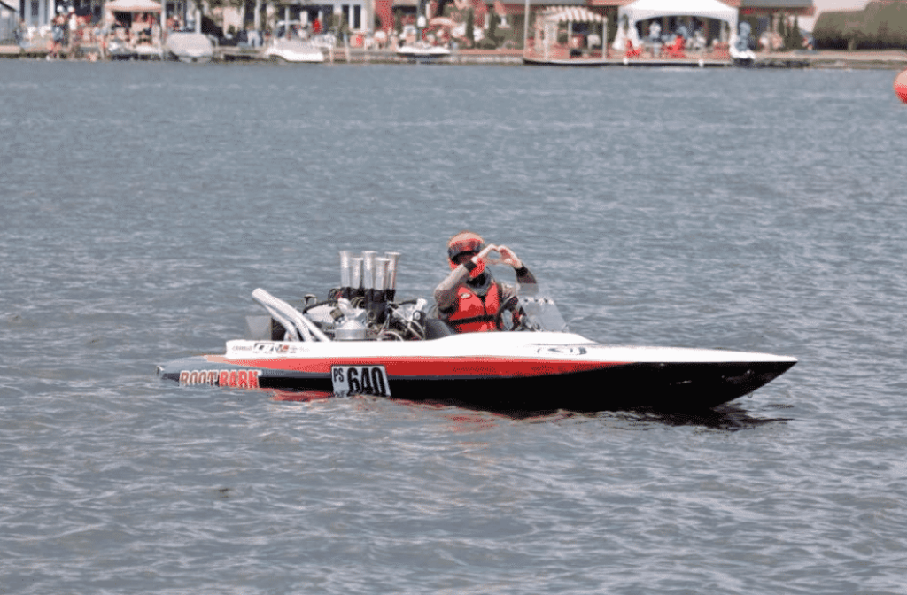 Racer dies after high-speed boat crash at Marine Stadium • Long Beach ...