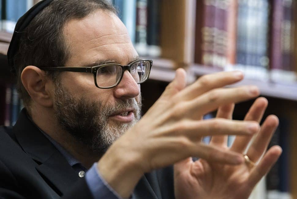 A rabbi urges understanding despite hatred, fear after Pittsburgh ...