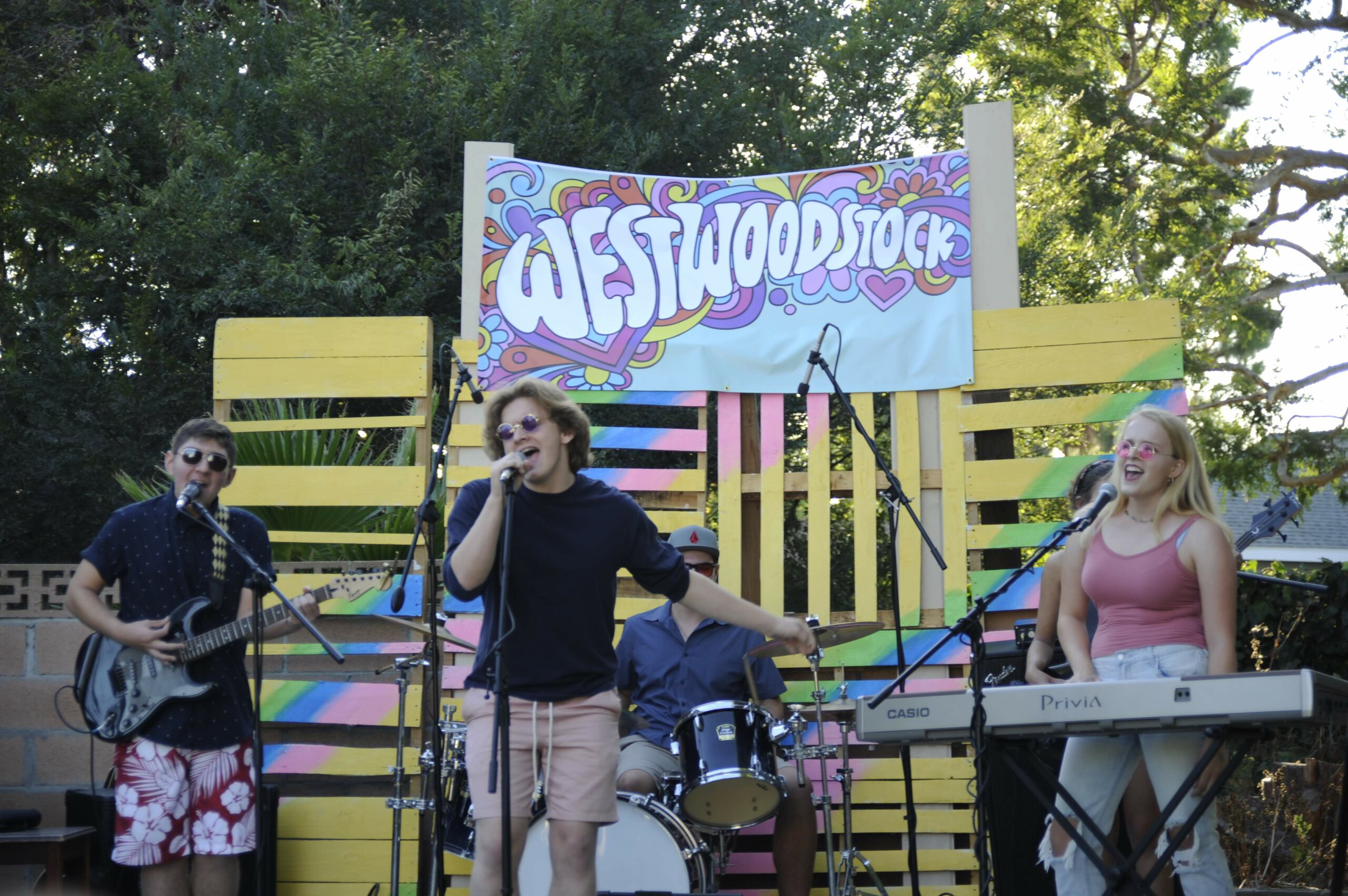 Backyard music fest Westwoodstock returns; neighbors are cool with it ...