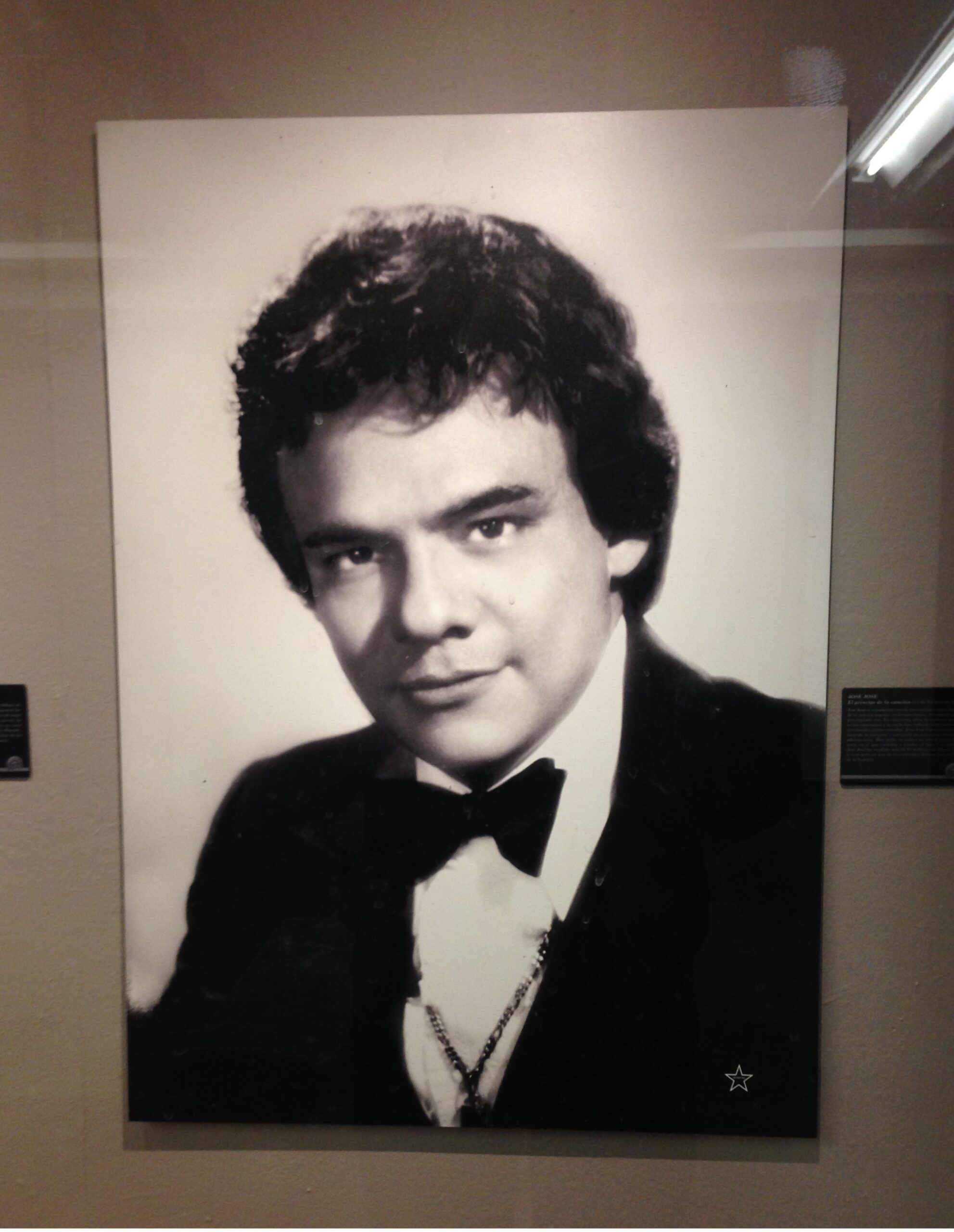 Flowers will be placed on José José's Walk of Fame star Monday, two ...