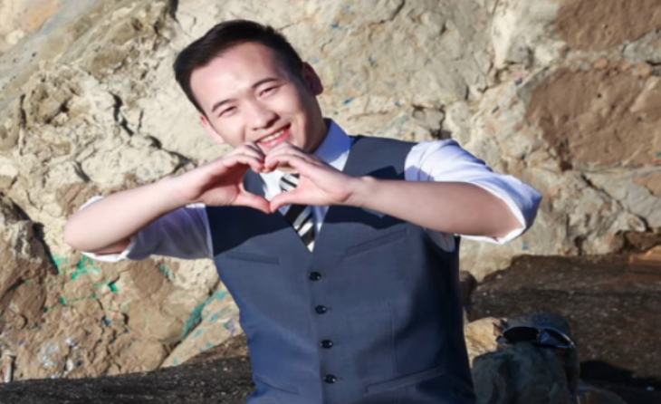 Well-known Hmong singer who lived in Long Beach killed in Fresno mass ...