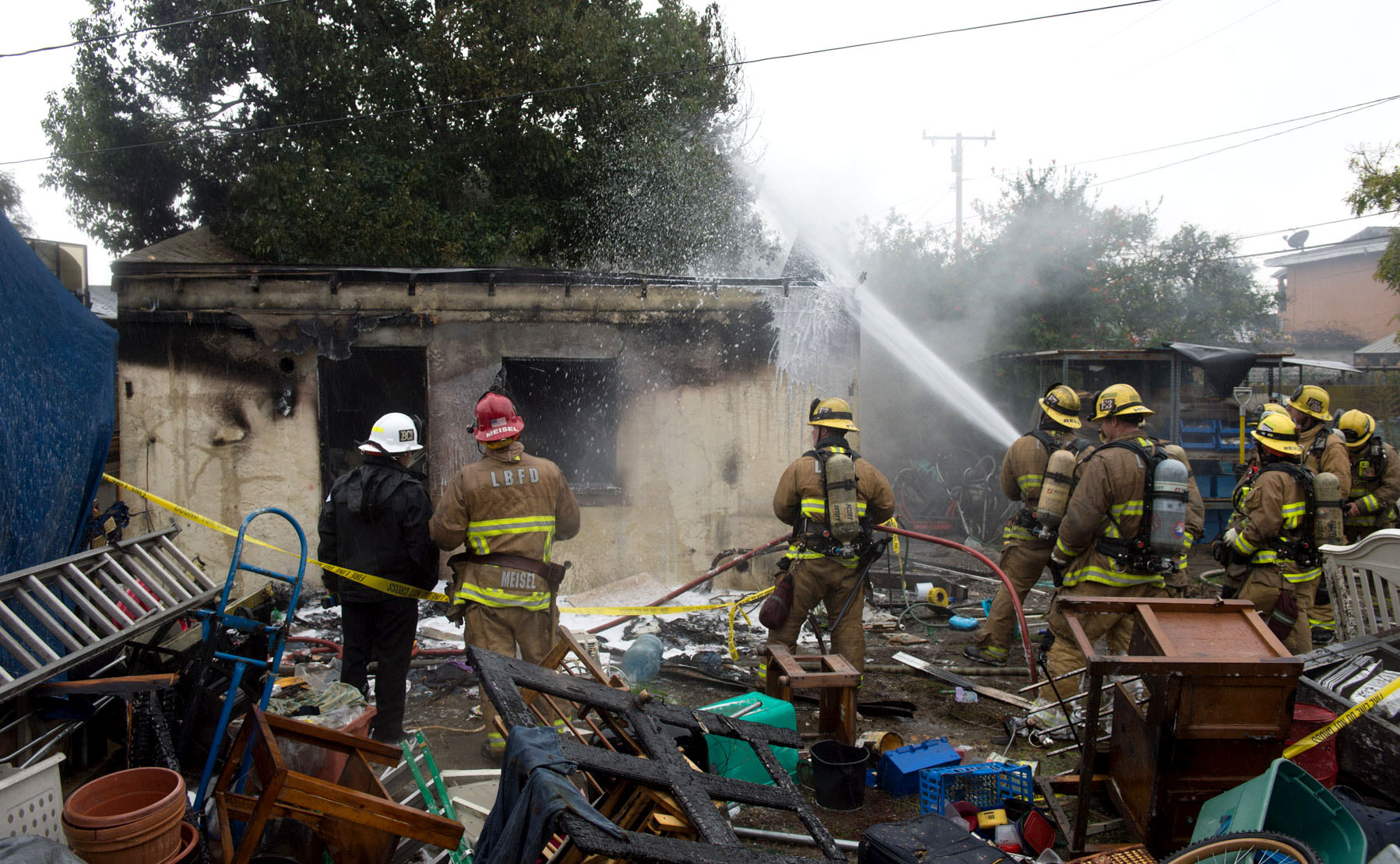 Blaze partially collapses roof of garage in West Long Beach • Long ...