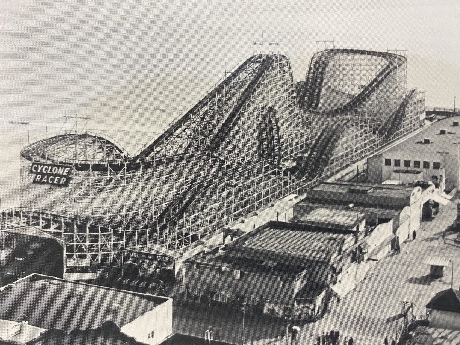 "The World's Greatest Ride"- The Cyclone Racer (The Pike, Long Beach ...