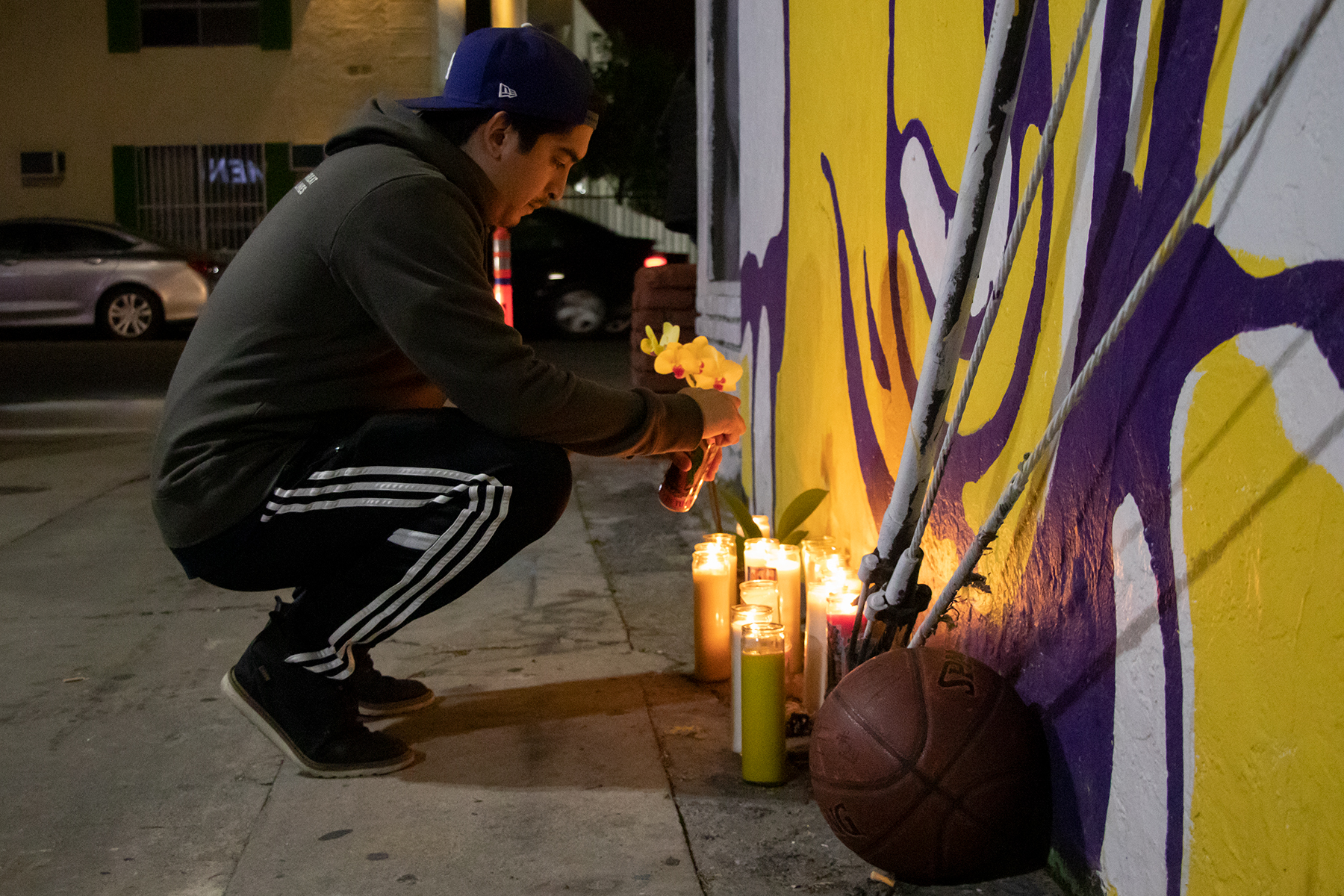 'We're still in shock': Long Beach remembers Kobe Bryant at bars ...