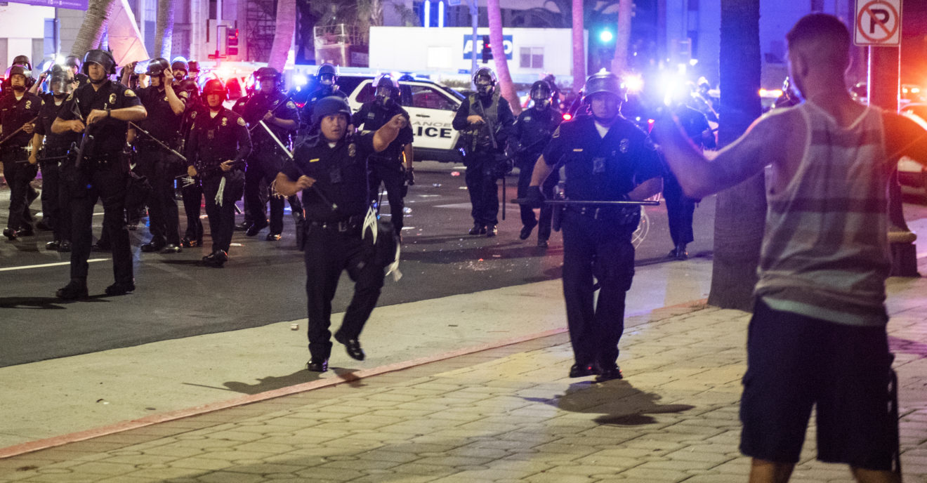 Praise in public, doubt in private for police handling of Long Beach ...