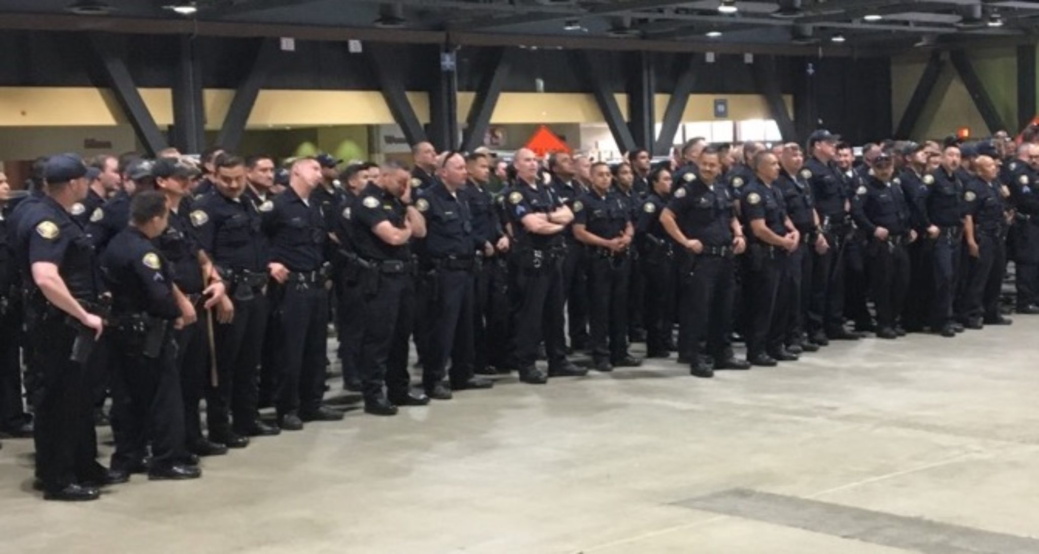 As COVID-19 surges in its ranks, LBPD warns officers to wear masks or ...