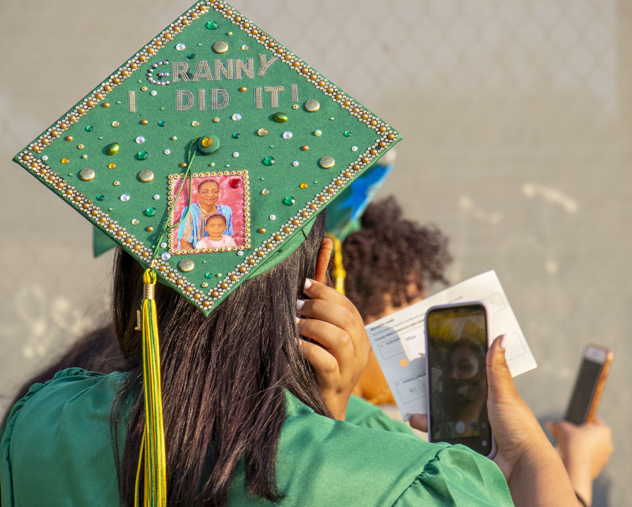 IN PICTURES: Long Beach Poly celebrates its 915 graduating seniors ...