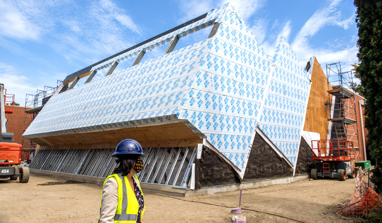 Construction at massive new CSULB art museum promises more art and ...