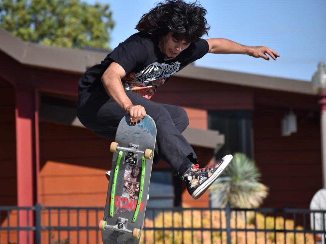 Go Skateboarding Day draws out hundreds of skaters across Long Beach ...