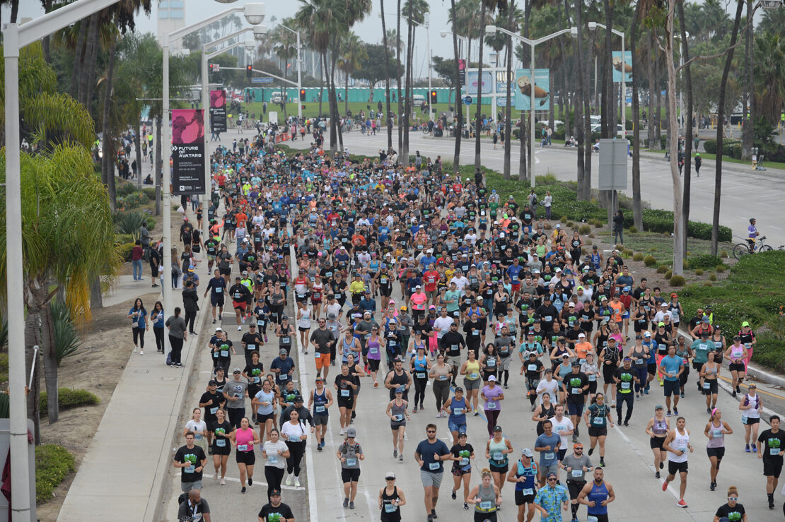 PHOTOS: Runners take on 38th annual Long Beach Marathon • Long Beach ...