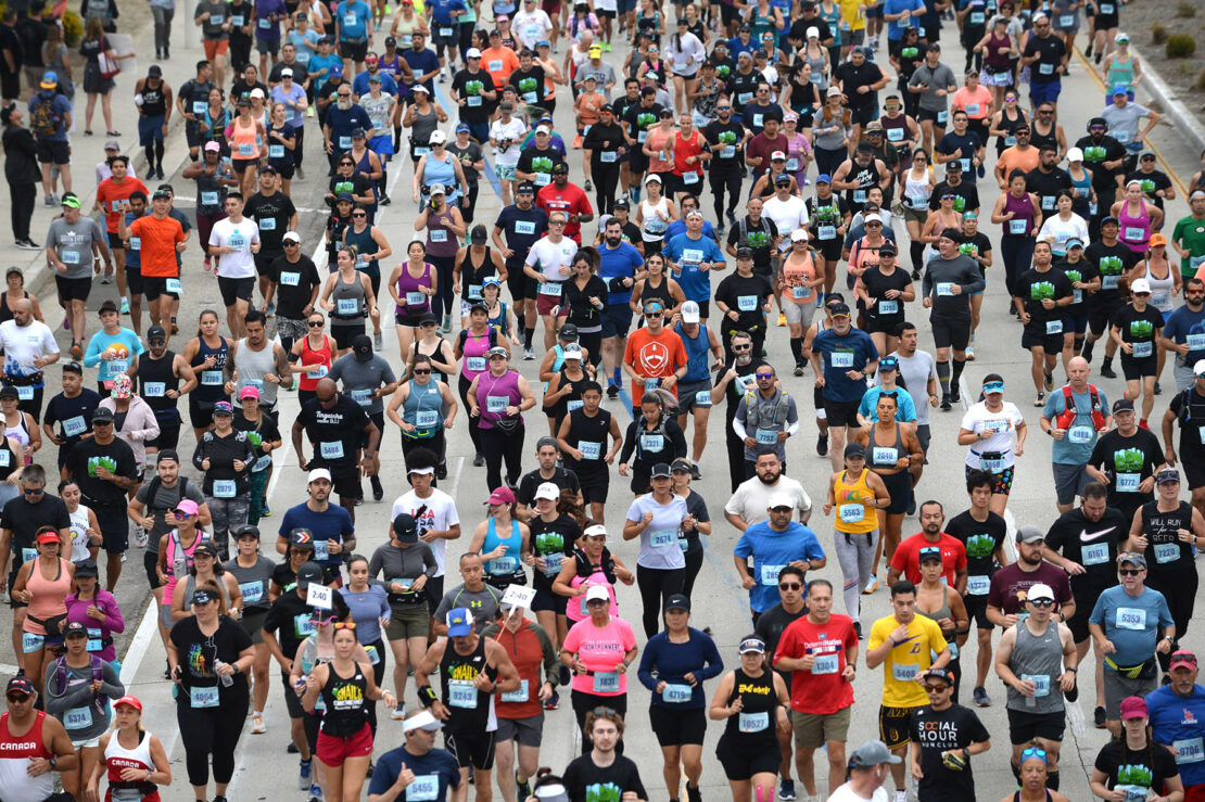 PHOTOS: Runners take on 38th annual Long Beach Marathon • Long Beach ...