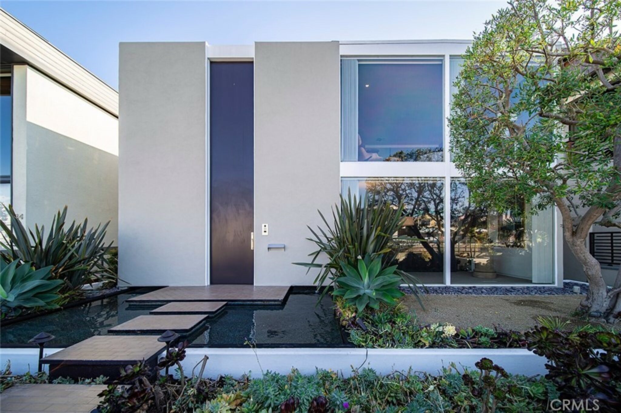 A Killingsworth classic Case Study home in Naples for sale at $3.99 ...