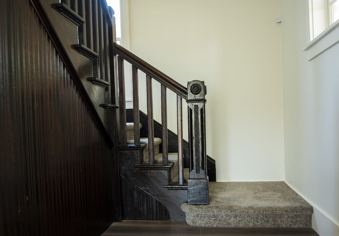 A house older than the city moves to start a new life in Drake Park ...