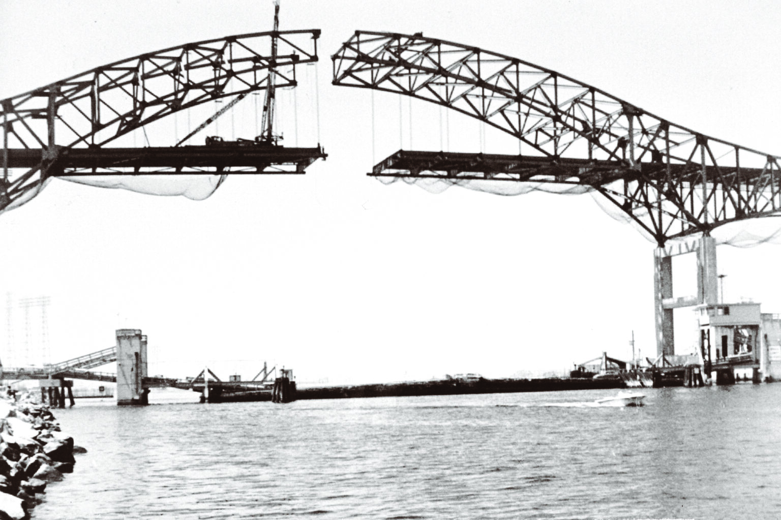 Gerald Desmond Bridge to be fully demolished by October 2023 • Long ...