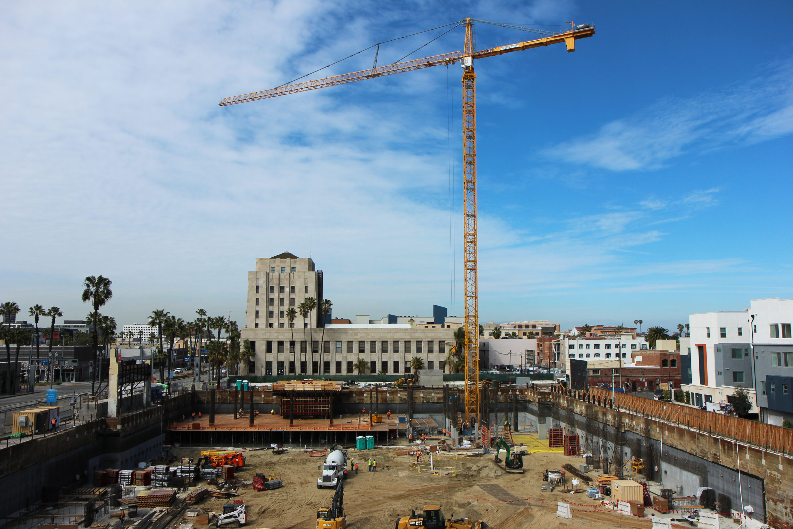 Long Beach is rebuilding after 'a very hard year,' mayor says in annual ...