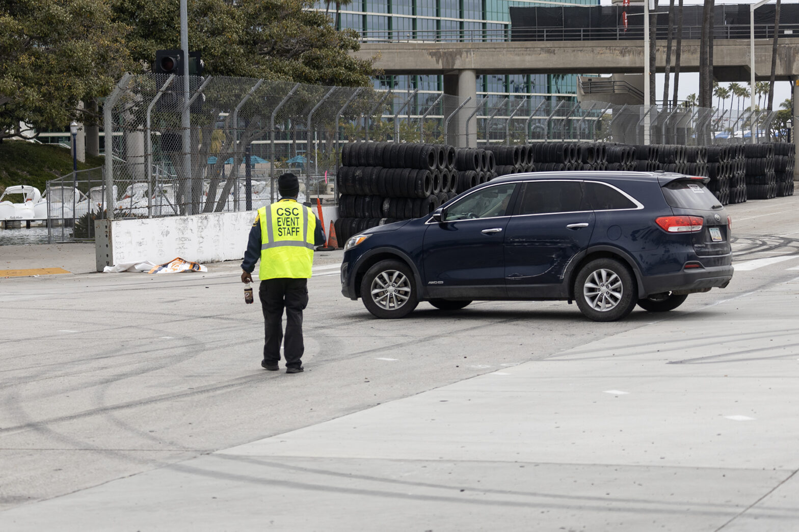 Erratic driver interferes with Grand Prix teardown on Shoreline Drive ...