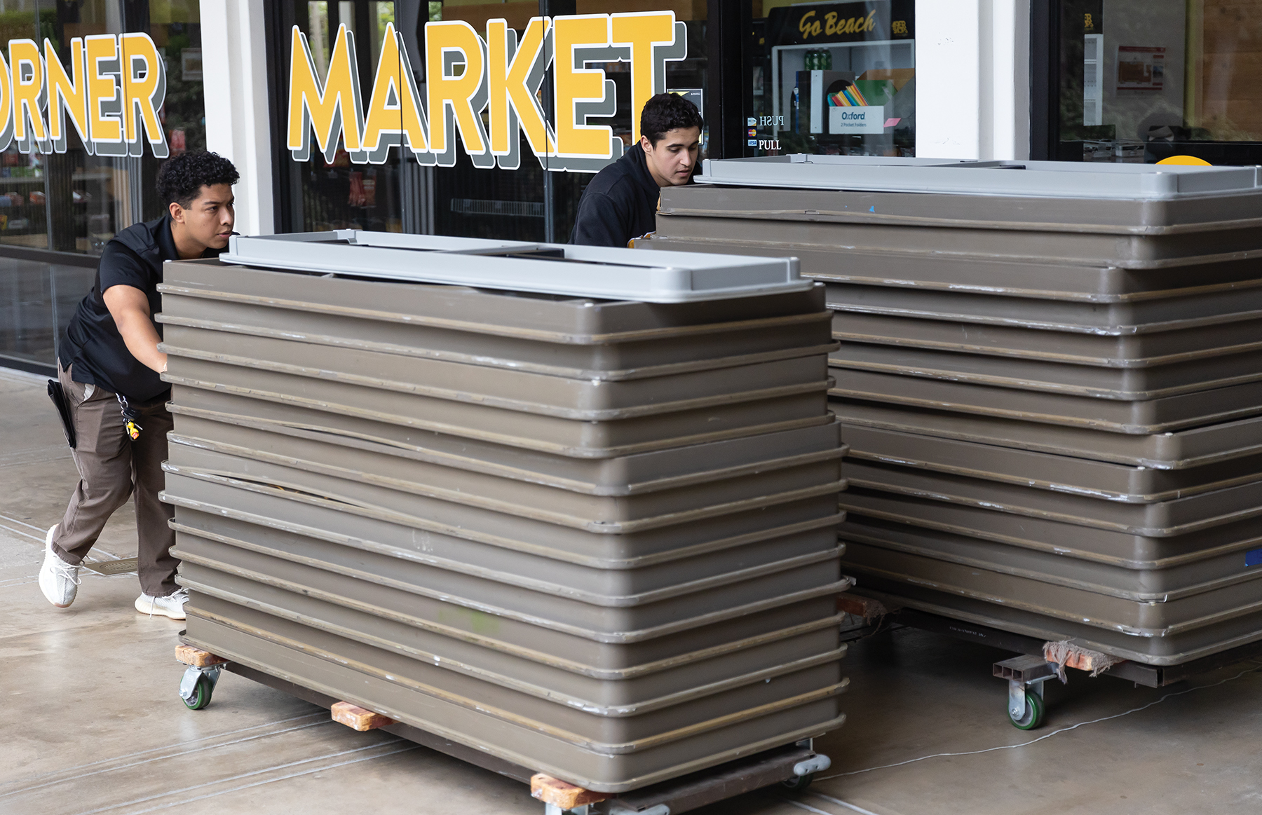 ‘We all feel the pressure’: Why CSULB undergraduate workers hope to ...