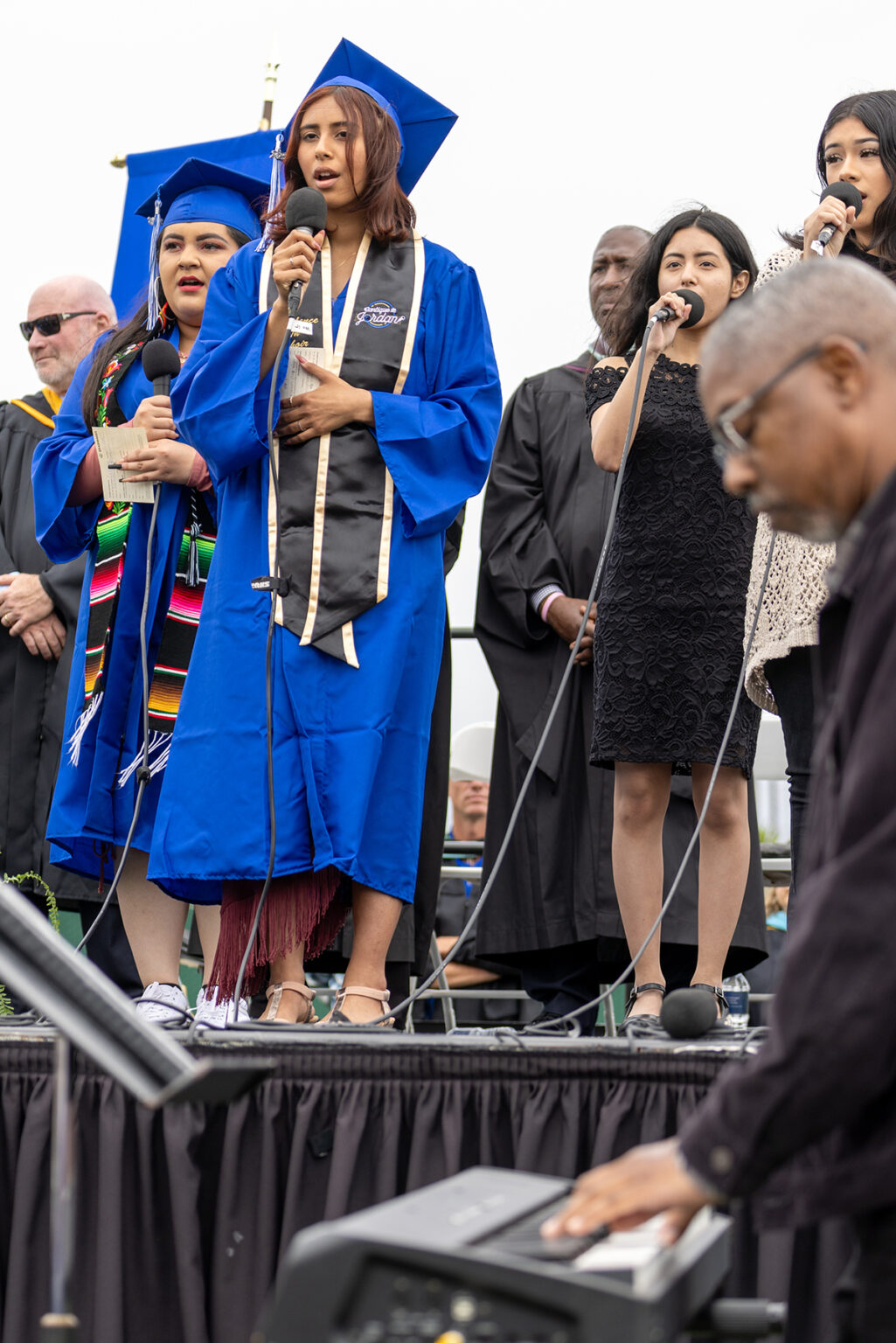 Graduation photos: Jordan High School celebrates class of 2023 • Long ...