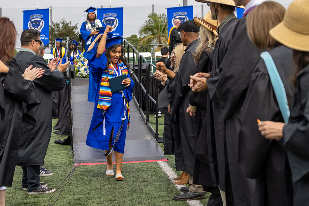 Graduation photos: Jordan High School celebrates class of 2023 • Long ...
