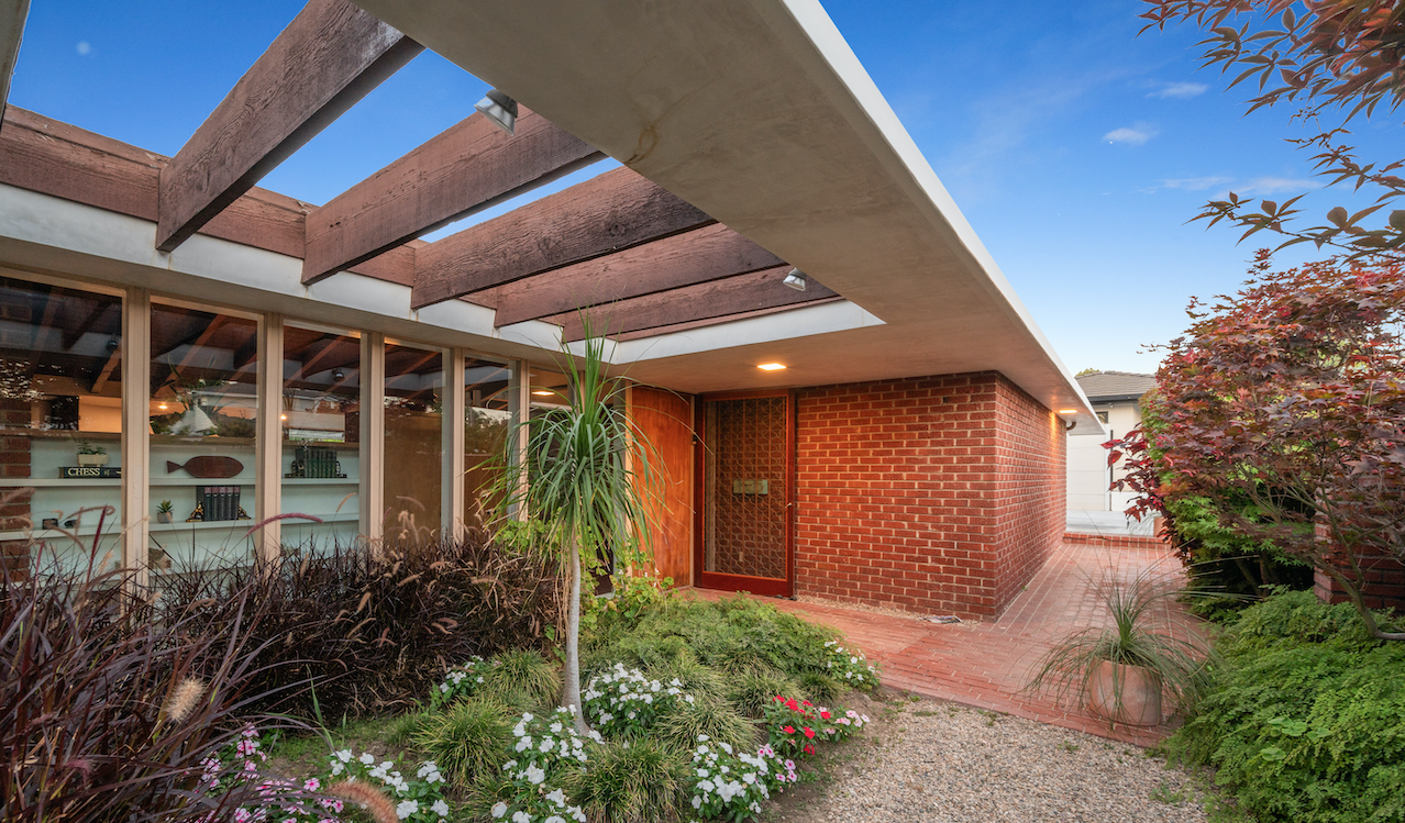 City's sole John Lautner home back on market for $3.4 million in Park ...
