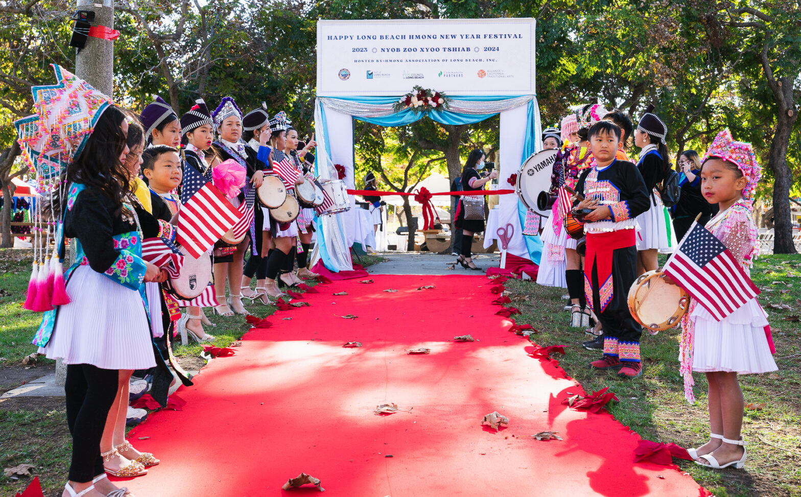 In Photos: Long Beach Hmong community celebrates cultural New Year ...