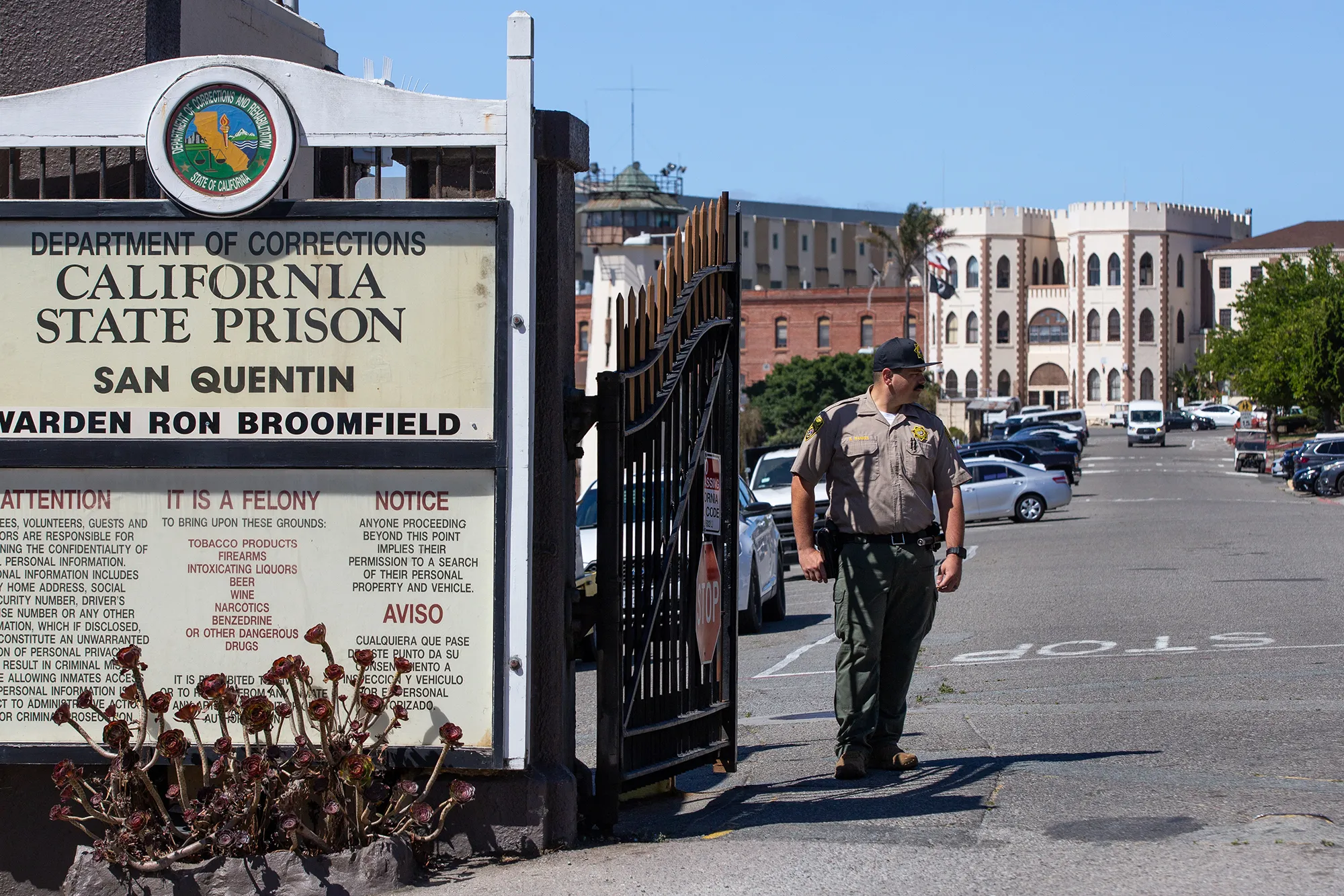 Friendlier prison guards? Why Gavin Newsom’s advisers want them at San ...