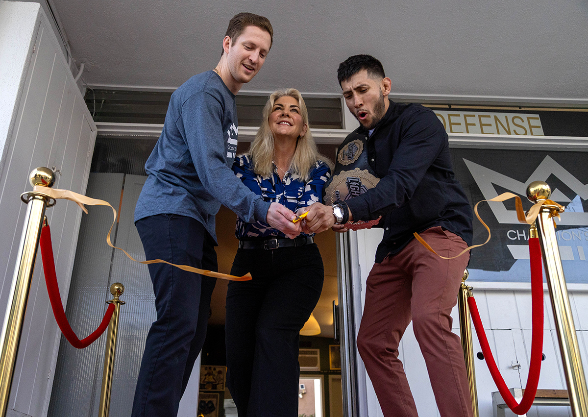 MMA fighter Eugene Correa opens gym in Long Beach, his hometown • Long ...