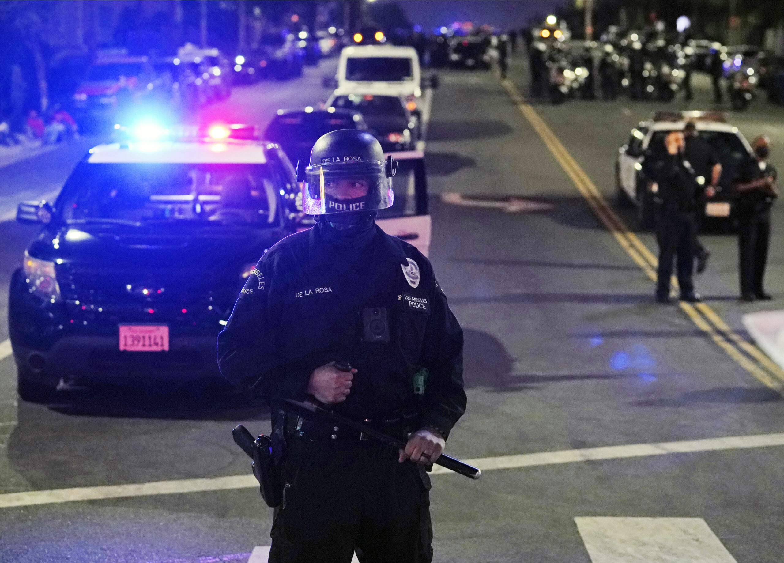 Federal jury awards $11.8M to CSULB student blinded by LAPD projectile ...