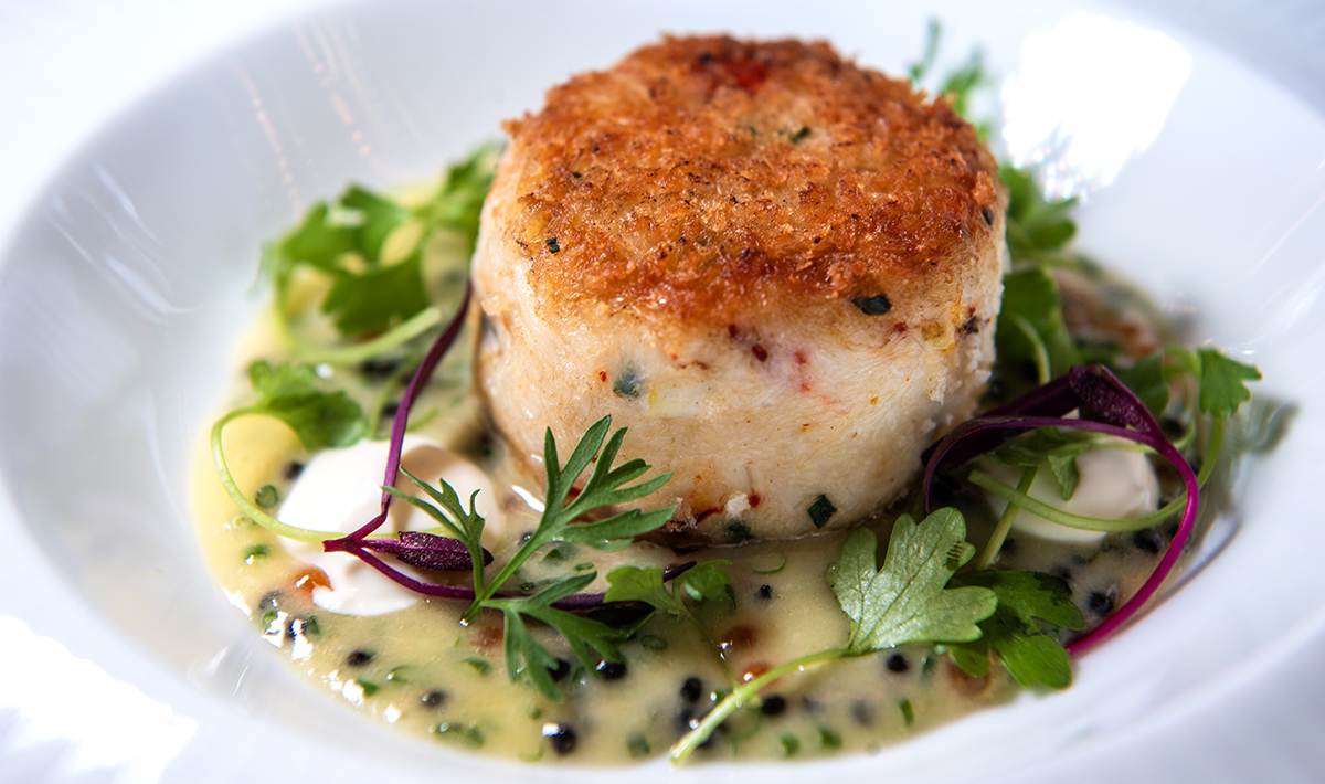 Fine dining is back at the reopened Sky Room — Long Beach's storied ...