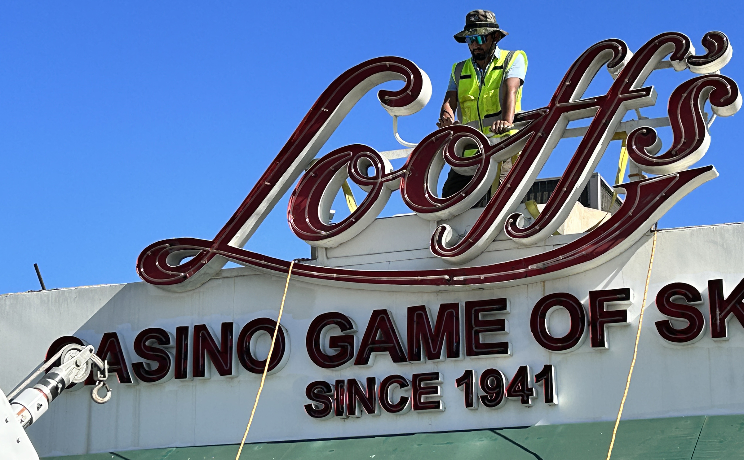 A last vestige of the historic Pike has left Long Beach, but the Looff ...